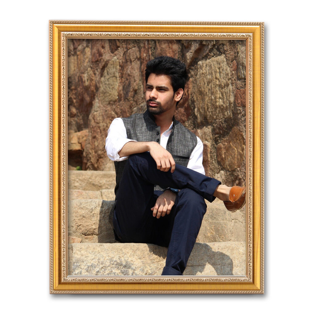 Synthetic Photo Frame - Photoland