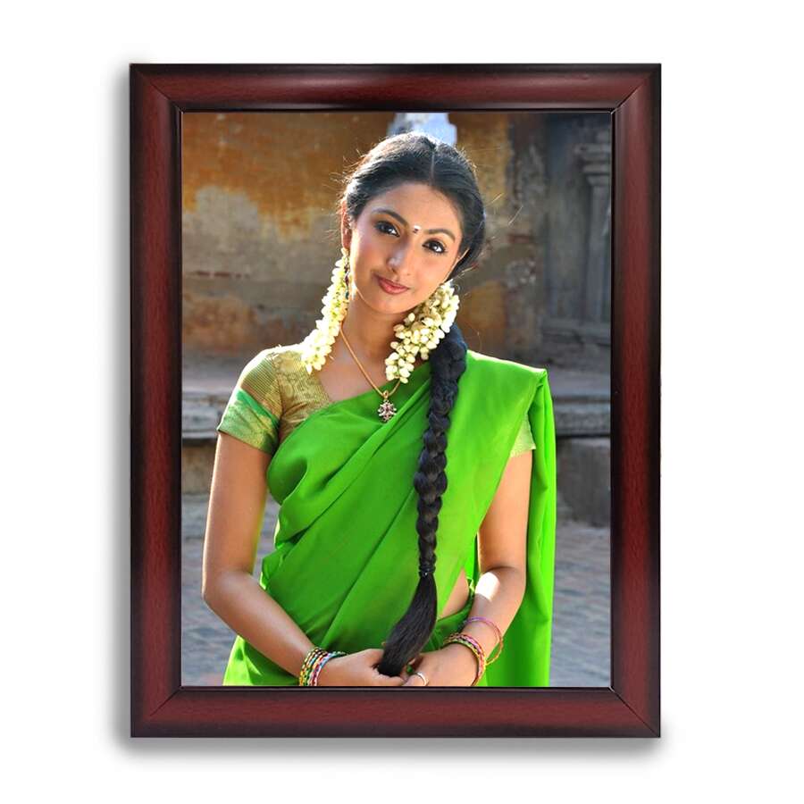 Personalized White Synthetic Photo Frame Design 17