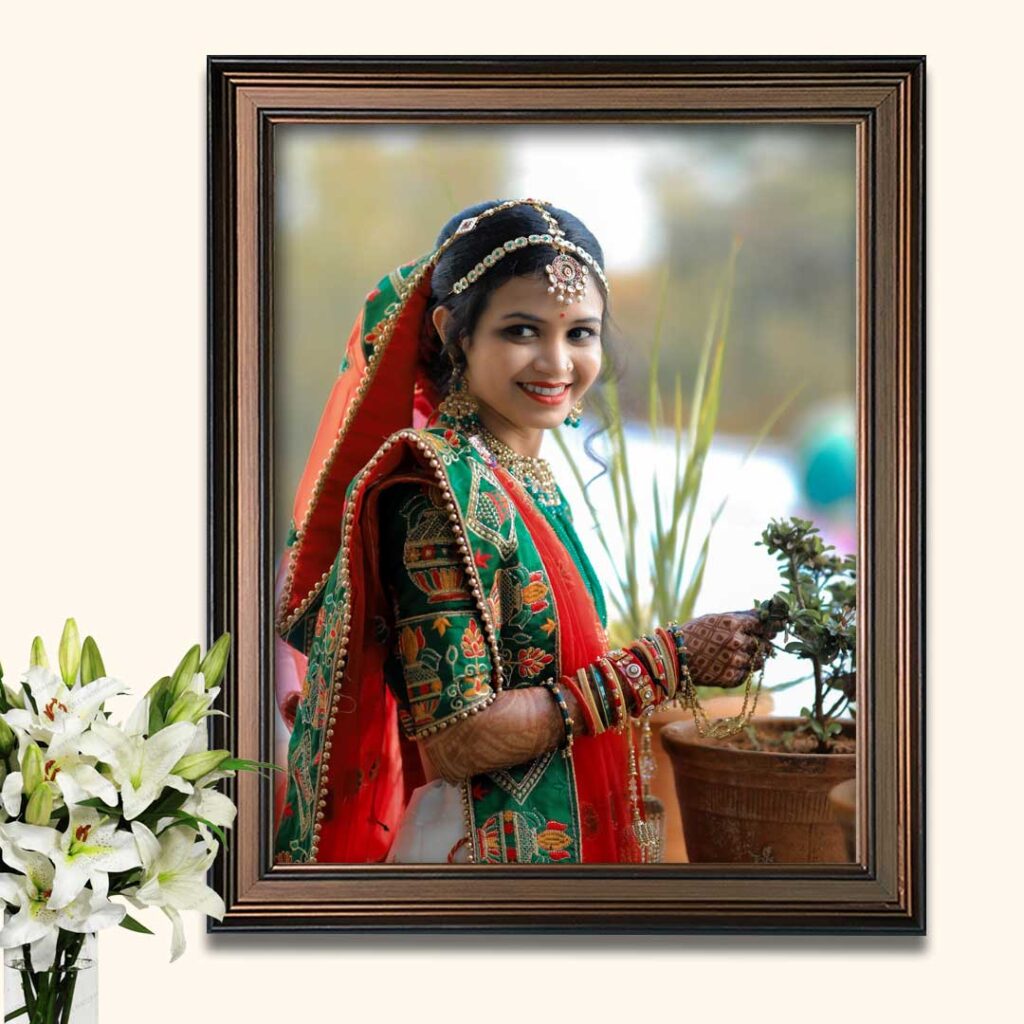 Picture Frames for Home | Gift Photo Frames in Photoland | Photoland